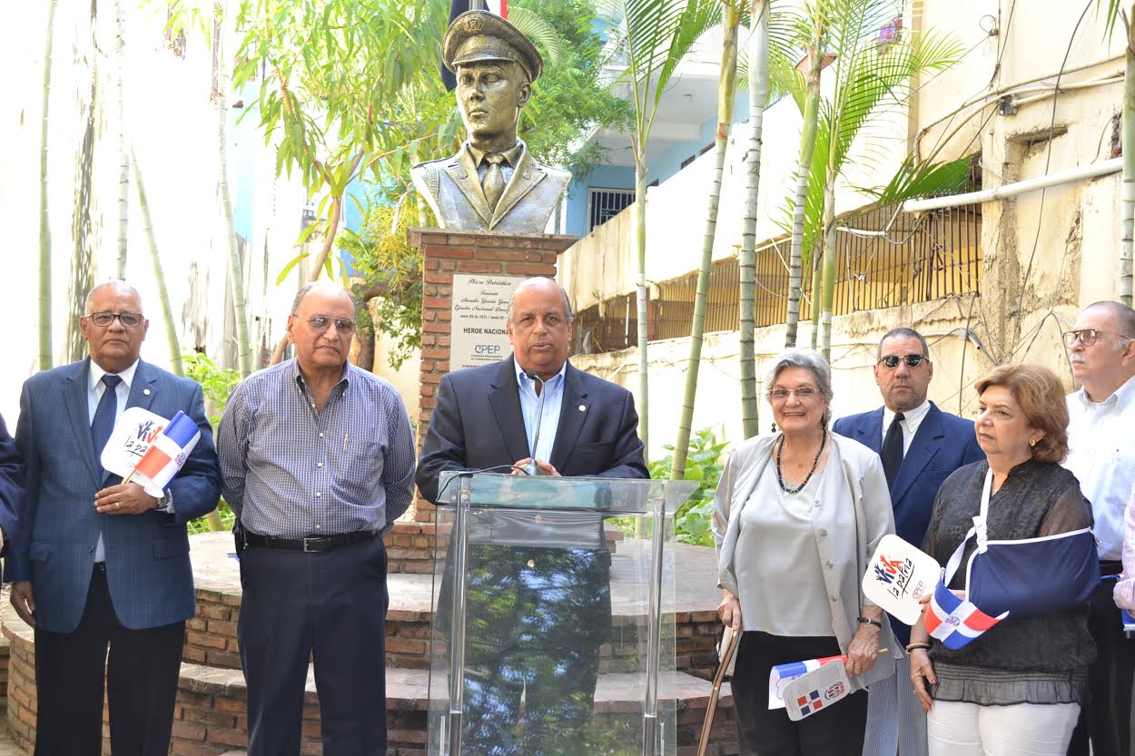 Recuerdan al teniente Amado García Guerrero | LaCronica.do